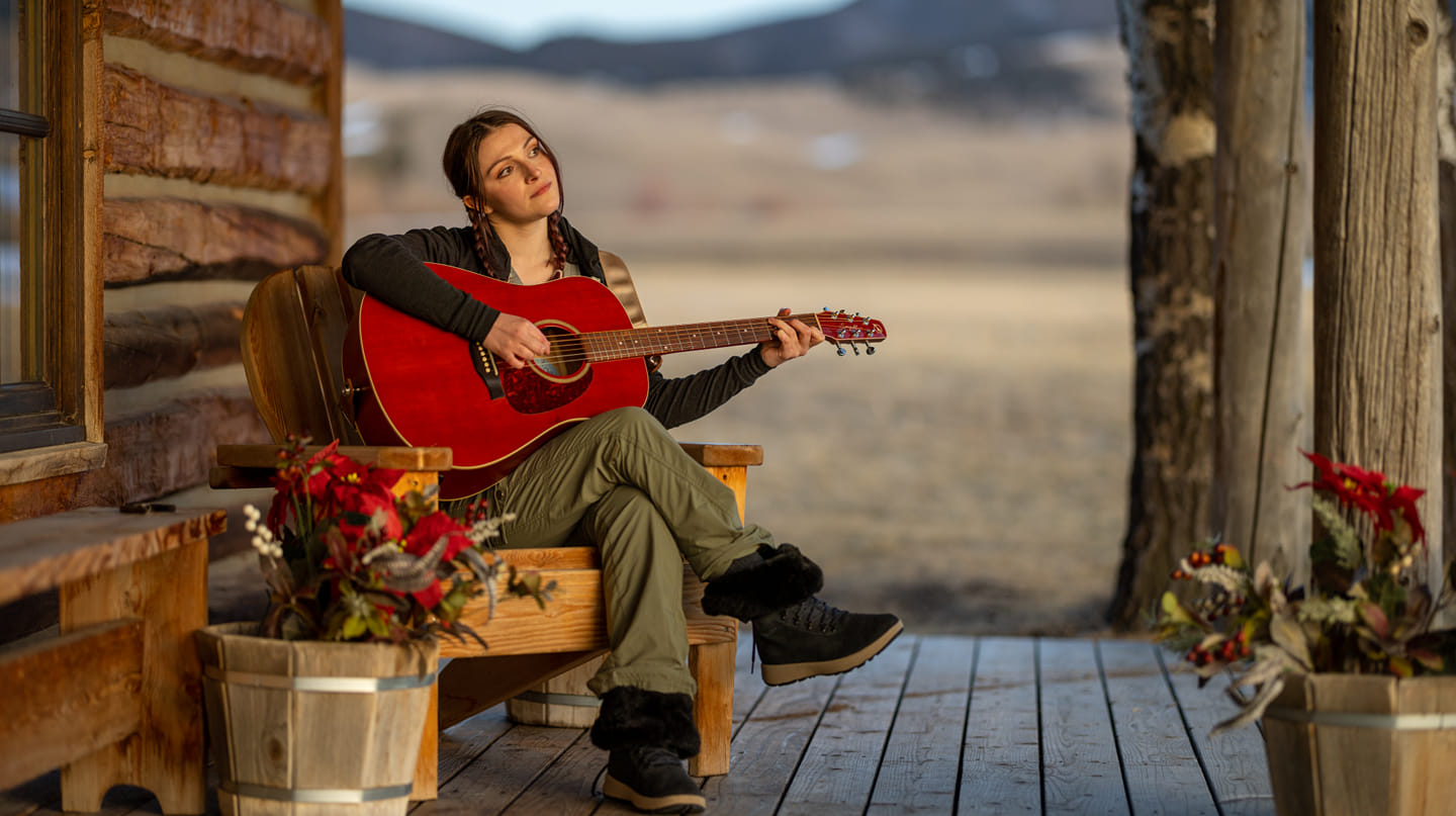 Maiah Wynne’s Debut Solo Album – “Out of the Dark” | Progressive Rock ...